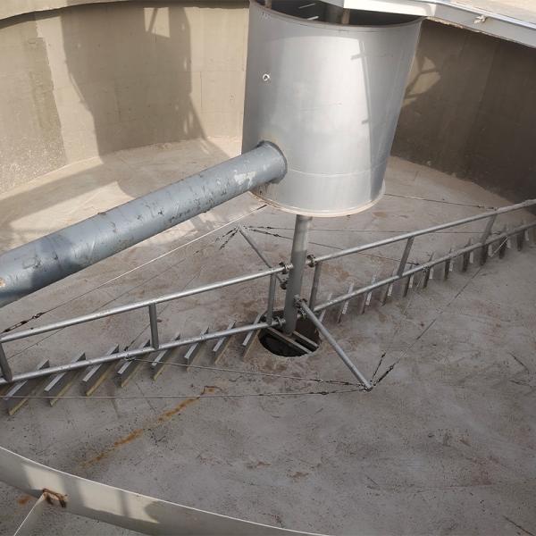 Quality Center Drive Sludge Scraper For Radial Flow Sedimentation Tanks 2.0-3.0m/Min for sale