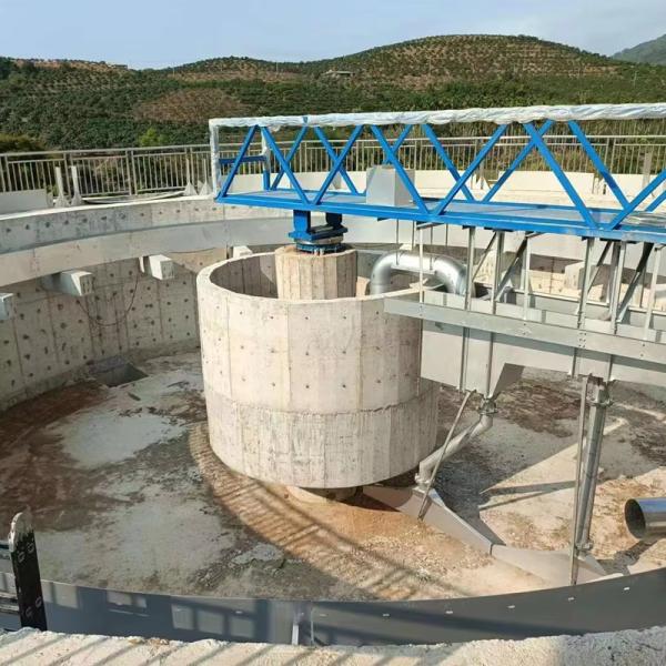Quality 20m Siphon Type Sludge Scraper Low Energy Consumption Smooth and Quiet Operation for sale