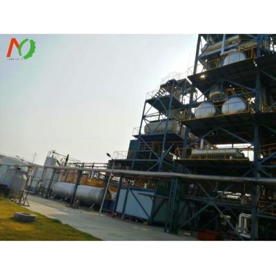 China Máquina de destilação de óleo de pneus plásticos para diesel com 15000 kg de peso e 15 kW de potência à venda