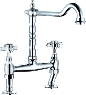 China Luxe keuken mixer kraan kranen Chrome afwerking met dubbele handgrepen Te koop