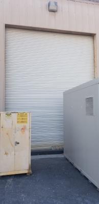 Китай Windproof автоматическая стальная дверь шторки ролика гальванизировала цвет RAL продается