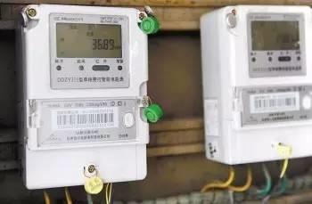 Quality 費用のSMTの技術の管理されたRS485スマートなワット時のメートルの単一フェーズfor sale
