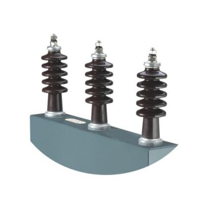 中国 交流電力システムのための12.1KV 242 kVar高圧三相コンデンサー 販売のため
