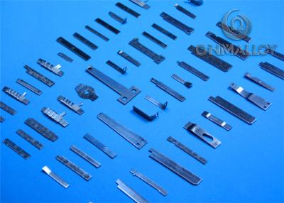 중국 밝은 지상 두금속 물자 30% 신장 0.3mm 폭 -70 ~ 허용가능한 350 ℃ 판매용