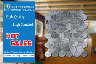 中国 モモの家の壁 305 x 磨かれる 305mm のための定形大理石のモザイク・タイル 販売のため