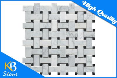 Китай Плитка мозаики Backsplash мрамора Bianco Каррары белая Basketweave/польза стены ванны смешали черные многоточия продается