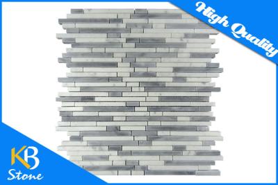 Cina Tessere di marmo lucidate decorazione domestica con forma irregolare della striscia, colore di Grey dell'Italia in vendita