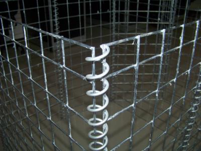Cina il cavo di Galfan della parete di scoppio della barriera di 6mm Hesco ha saldato la lotta contro l'erosione di 50*50 millimetro in vendita