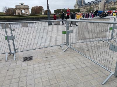China Easy To Move And Install Temporary Barricade Fencing Hot Dipped Galvanized for sale