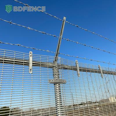 China Galvanized Clearvu High Security 358 Anti Climb Fence Plastic Coated Metal Prison Mesh Clear Vu View Fence No Climb for sale