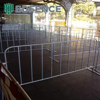 China 3D Temporary Perimeter Fencing / Crowd Barrier Fencing 2.4 X 2.95m for sale