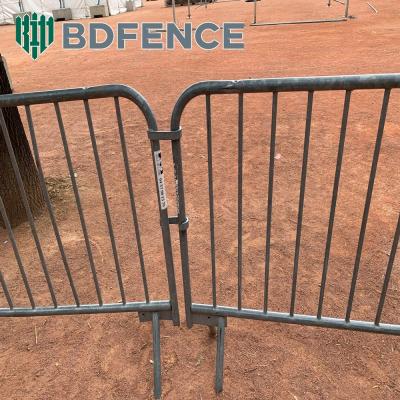 China 3D Temporary Perimeter Fencing / Crowd Barrier Fencing 2.4 X 2.95m for sale