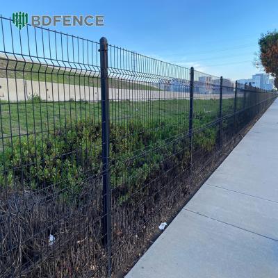 China Villa Courtyard 2.0 M High V Mesh Security Fencing Security Guard for sale