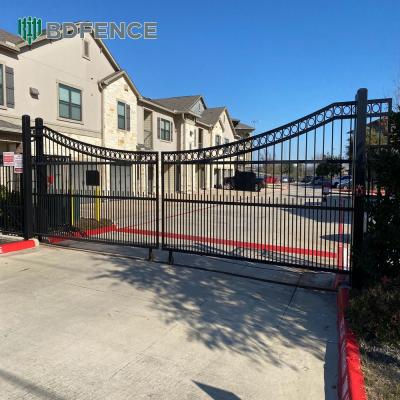 Chine Performance à long terme des clôtures tubulaires en acier fiables à vendre