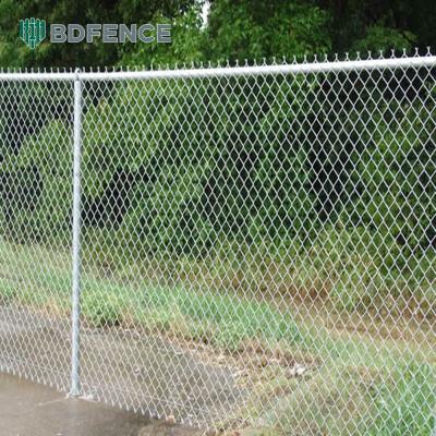 China Galvanized Chain Link Fence Roll Gate Modern Design 50m Length Carbon Steel for Home Safety Fencing Sale for sale