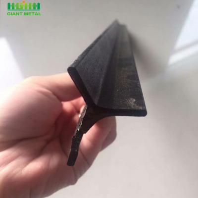 China Machine Plastic 1.32kg/M Y Steel Fence Posts 1000mm Height for sale