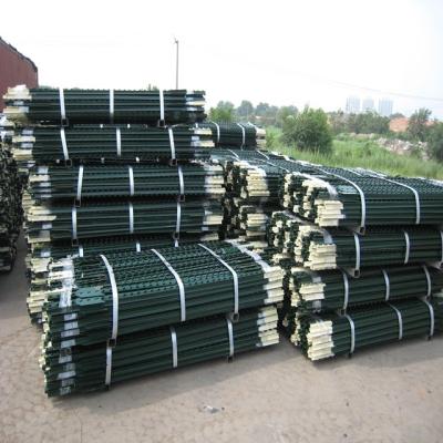 Cina 7 Ft Green Steel Fence T Post Powder Coated 0,83 Lb Per Foot in vendita