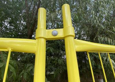 Cina saldatura temporanea di Australia Pvc Coated Mesh Hole 75*150mm del recinto di 3.0mm in vendita