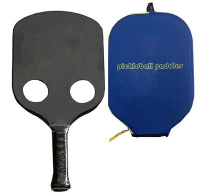Cina USA Pickleball approvato texture ruvida superficie di carbonio per spin & cuscinato perforato contorno presa contro scivolosità in vendita