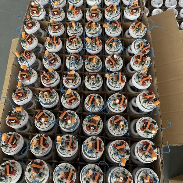 Quality Collesun Haining Sipake CFL UVB Lamp 10.0 26W UV Light Bulbs For Reptiles for sale
