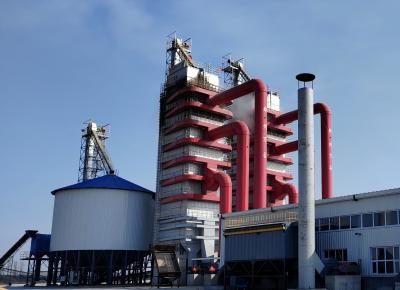 China Máquina de secagem de milho de aquecimento a ar quente para redução de umidade de 5-18% em grande capacidade à venda