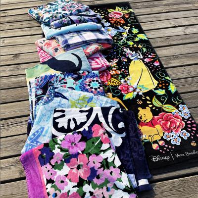 中国 パーソナライズされたデザインとサイズ 100% コットン 厚いビーチタオル 販売のため