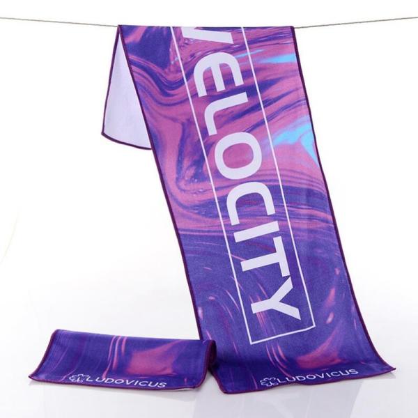 Quality Moisture Resistant Custom Printed Towel Reusable Personalised Microfibre Cloth for sale