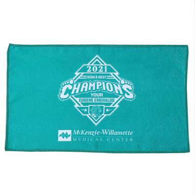 China Versatile Custom Printed Towel Microfiber Rally Towel Mildew Proof Easy Carrier for sale