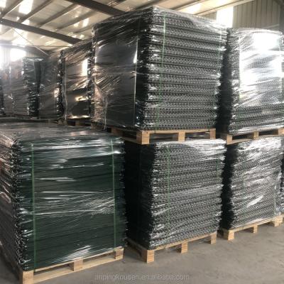 China Barrera de defensa verde hecha con alambre de hierro galvanizado fácil de ensamblar en venta