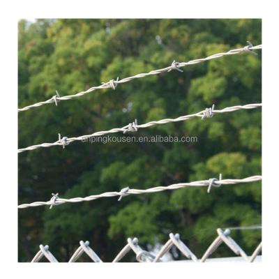 Cina Fence di sicurezza galvanizzata filo spinato a rasoio croce con diametro di filo da 1,6-3,2 mm in vendita
