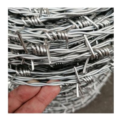 Cina Galvanizzato/PVC rivestito Fermo filo spinato caldo immerso Galvanizzato per recinzioni agricole in vendita