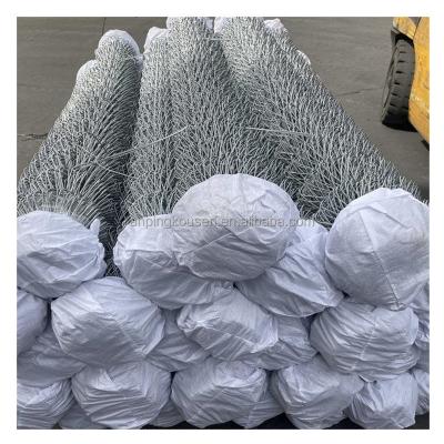 Cina Recinzione autostradale 4ft Cutomized Chain Link Recinzione con alta resistenza alla trazione in vendita