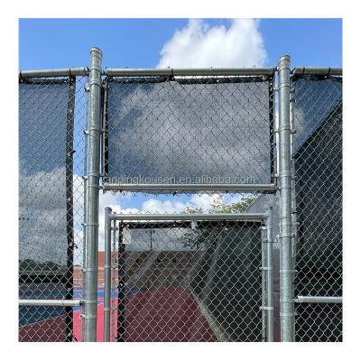 Cina 8ft Diamond Hole Chain Link Fence con finitura del telaio rivestito in PVC per il vostro cliente in vendita