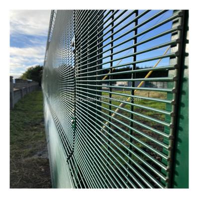 Cina Recinzione di sicurezza rivestita in PVC galvanizzata per una forte protezione delle proprietà residenziali in vendita