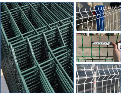 Cina Pannelli di recinzione a maglia di filo 3d saldata con rivestimento in PVC e galvanizzati a caldo con ragionevole in vendita