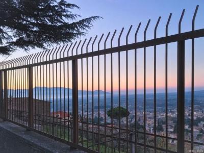Cina Galvanizzato PVC rivestito 3D Mesh Saldatura Chain Link Ferma Recinzione per l' efficienza in vendita