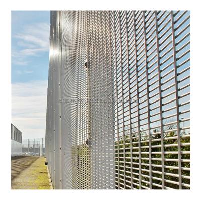 Cina Sicurezza dell'approvvigionamento Recinzione in PVC rivestita 358 con dimensioni e durata personalizzate in vendita