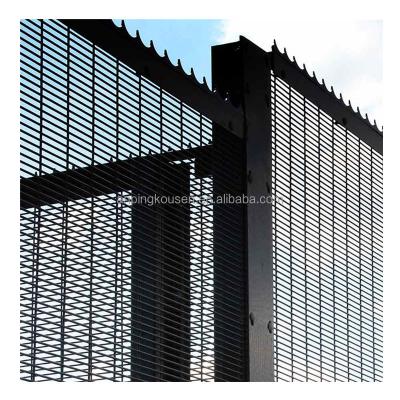 Cina Sicurezza dell'approvvigionamento Recinzione in PVC rivestita 358 con dimensioni e durata personalizzate in vendita