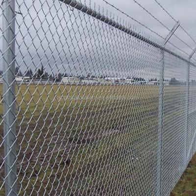 Cina Facile da installare Recinzione galvanizzata per campo da tennis con disegno di legame a catena a forma di diamante in vendita