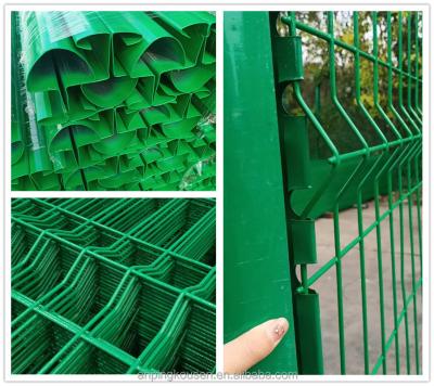 Cina 830mm-2530mm Trattato a pressione 3d curvo pannello di rete di filo saldato a maglia rete di recinzione per la sicurezza in vendita