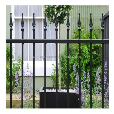 Cina 6ft 8ft Spear Top Metal Fence Panels Fence di ringhiera in ferro battuto per la decorazione della villa in vendita