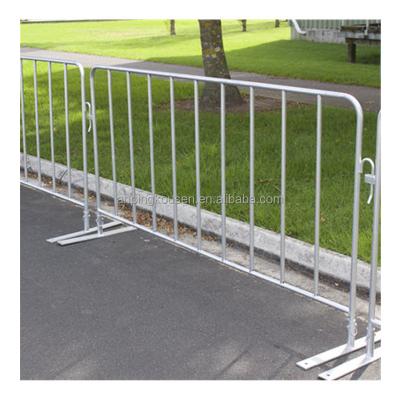 Cina Galvanizzato e rivestito in PVC di seconda mano 2.1x2.4m Australia Recinzione temporanea con base metallica in vendita