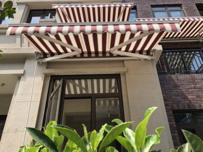 China Heavy Duty Maximum Projection 3m Retractable Arm Full Cassette Awning en venta