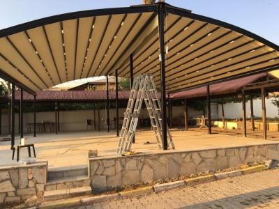 Cina Pergola in PVC in alluminio, telone retrattile, telone retrattile Pergola Hotel in vendita
