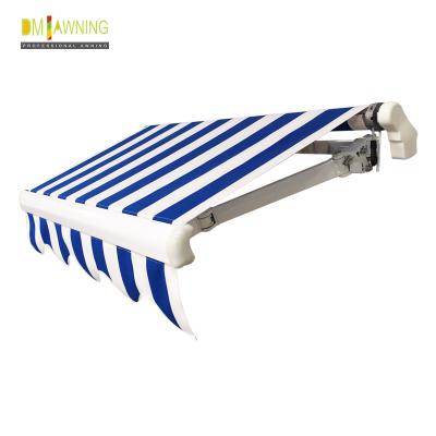 中国 自動アルミニウム防水半カセット バルコニーの引き込み式の屋外の日除け 販売のため