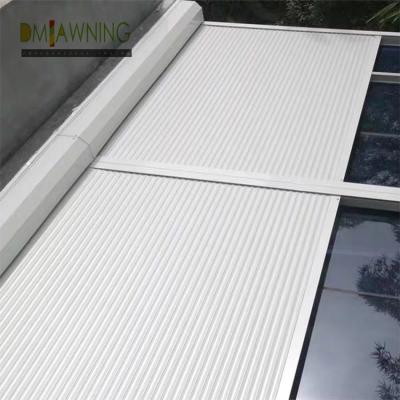 Cina Avvolgimento per tetto esterno all'aria aperta Avvolgimento per tetto elettrico per patio in alluminio a distanza in vendita