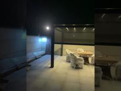 alu blade pergola with zip blind