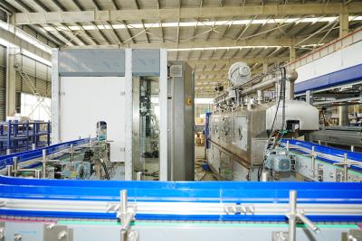 China Single Head Shrink Sleeve Equipment Automatic Shrink Sleeve Applicator Machine for Round Square Flat Bottle for sale