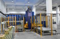 China PLC Touchscreen Single Channel Gantry Palletizer Machine for Bottle Packaging with 1-Channel Capacity for sale