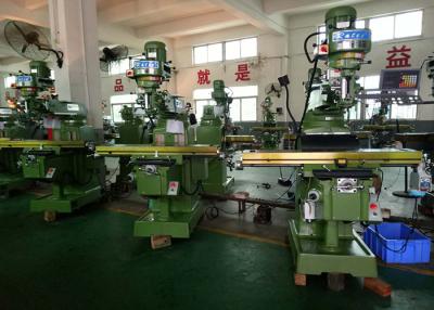Cina Fresatrice della torretta del fuso ISO30/R8 con tolleranza di 0.005mm automatizzata in vendita